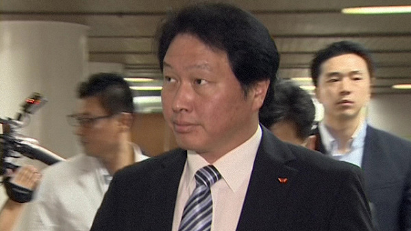 '최태원 SK회장 횡령 사건 핵심' 김원홍, 대만서 체포 | JTBC 뉴스