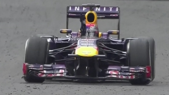 관객없이 달리는 F1, 적자만 180억…"내년 대회 쉴 수도" | JTBC 뉴스