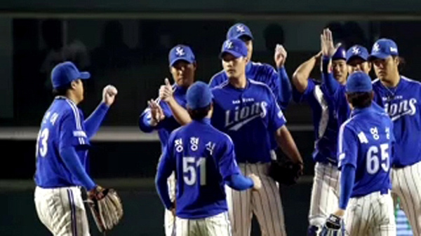 벼랑 끝 몰린 사자, 곰 물었다…삼성, KS 5차전 승리 | JTBC 뉴스