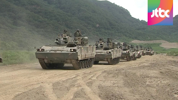 40mm 주포로 '쾅'…세계 3강 전투장갑차 K-21 실전배치 | JTBC 뉴스