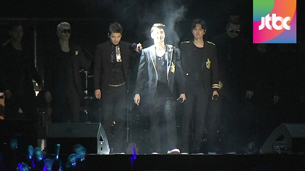 9년 만에 돌아온 원조 아이돌 'GOD'…잠실벌 달구다 | JTBC 뉴스