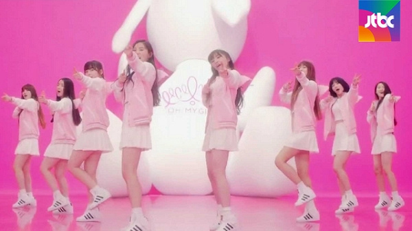 걸그룹 오마이걸, LA 공항서 10시간 억류…귀국 결정 | JTBC 뉴스