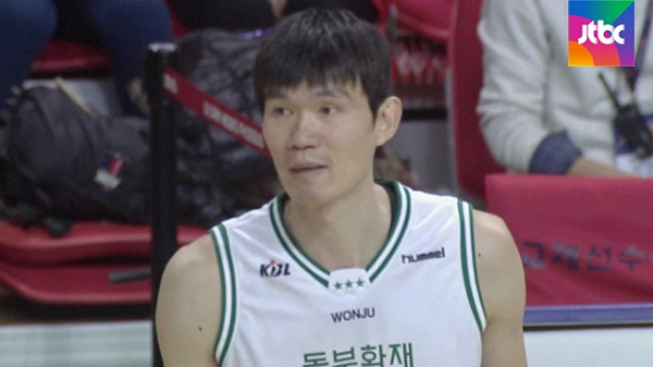 김주성 '1000블록' 기록 눈 앞…비결은 타이밍에 있다 | JTBC 뉴스