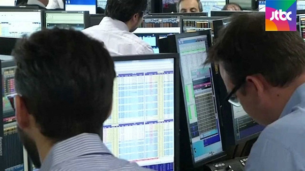 [아침&브리핑] IMF, 내년 세계 경제성장률 하향 조정 | JTBC 뉴스