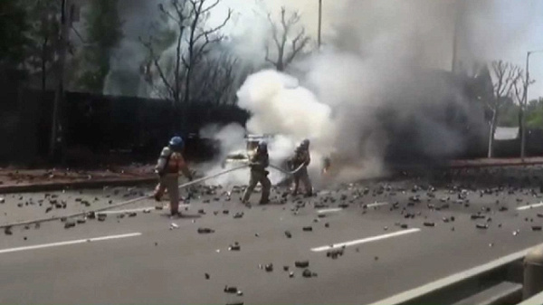 [국내 이모저모] 부탄가스 2300개 연쇄 폭발 '아수라장' | JTBC 뉴스