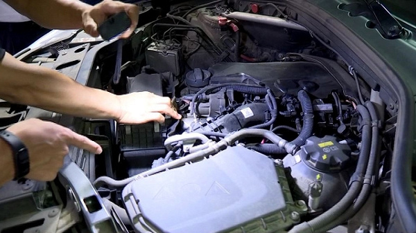 [영상] "BMW 화재, EGR 설계 결함…은폐·늑장 리콜 정황" | JTBC 뉴스