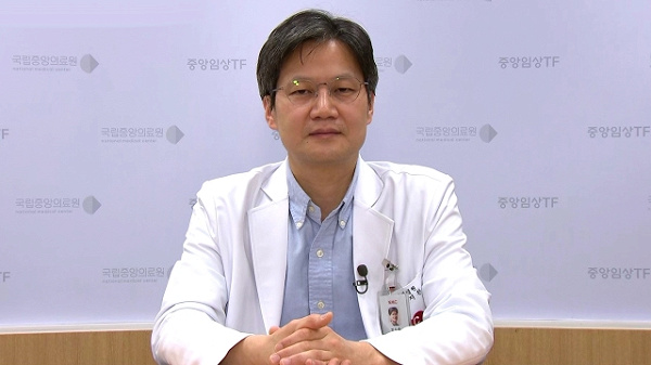 [인터뷰] 코로나19 TF 팀장 "환자들 대부분 안정적…곧 추가 퇴원" | JTBC 뉴스