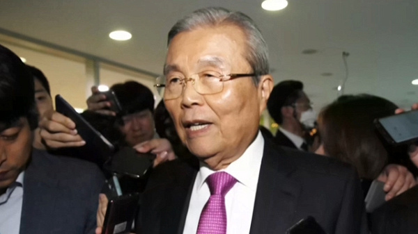 '김종인 비대위' 출범…비대위원에 여성·80년대생 구성 | JTBC 뉴스