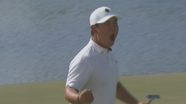 "세리머니 유쾌·퍼포먼스 역사적"…김주형 조명한 PGA | JTBC 뉴스