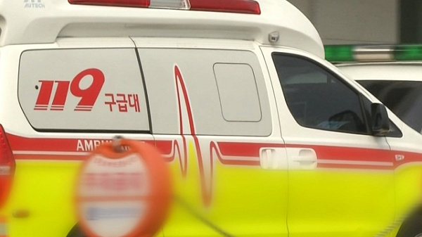 "아이 고열" 119 신고…2시간 거리 특정병원 이송 요구한 부모 | JTBC 뉴스