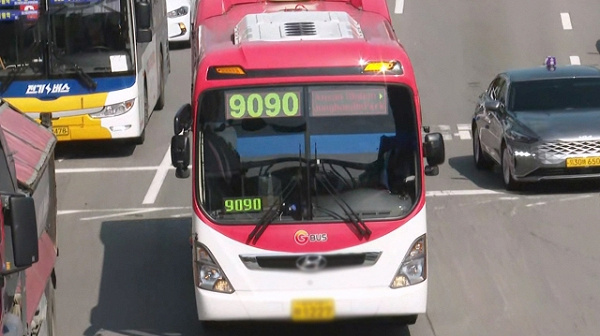 '경기 버스 파업 D-1' 1300만 출퇴근길 비상…노사 막판 협상 | JTBC 뉴스