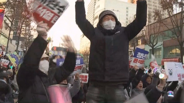 "TK 콘크리트 우리가 부쉈다"…'가결' 순간, 터져나온 환호 | JTBC 뉴스